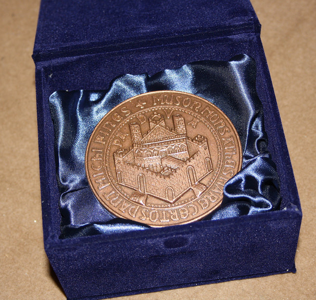 Il "Sigillo della città" di Padova a padre Giuseppe Ungaro, decano del ...